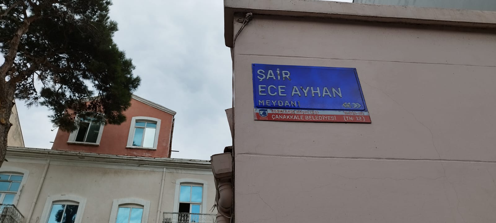 Ece Ayhan: Hangi sokağa ismi yakışır?