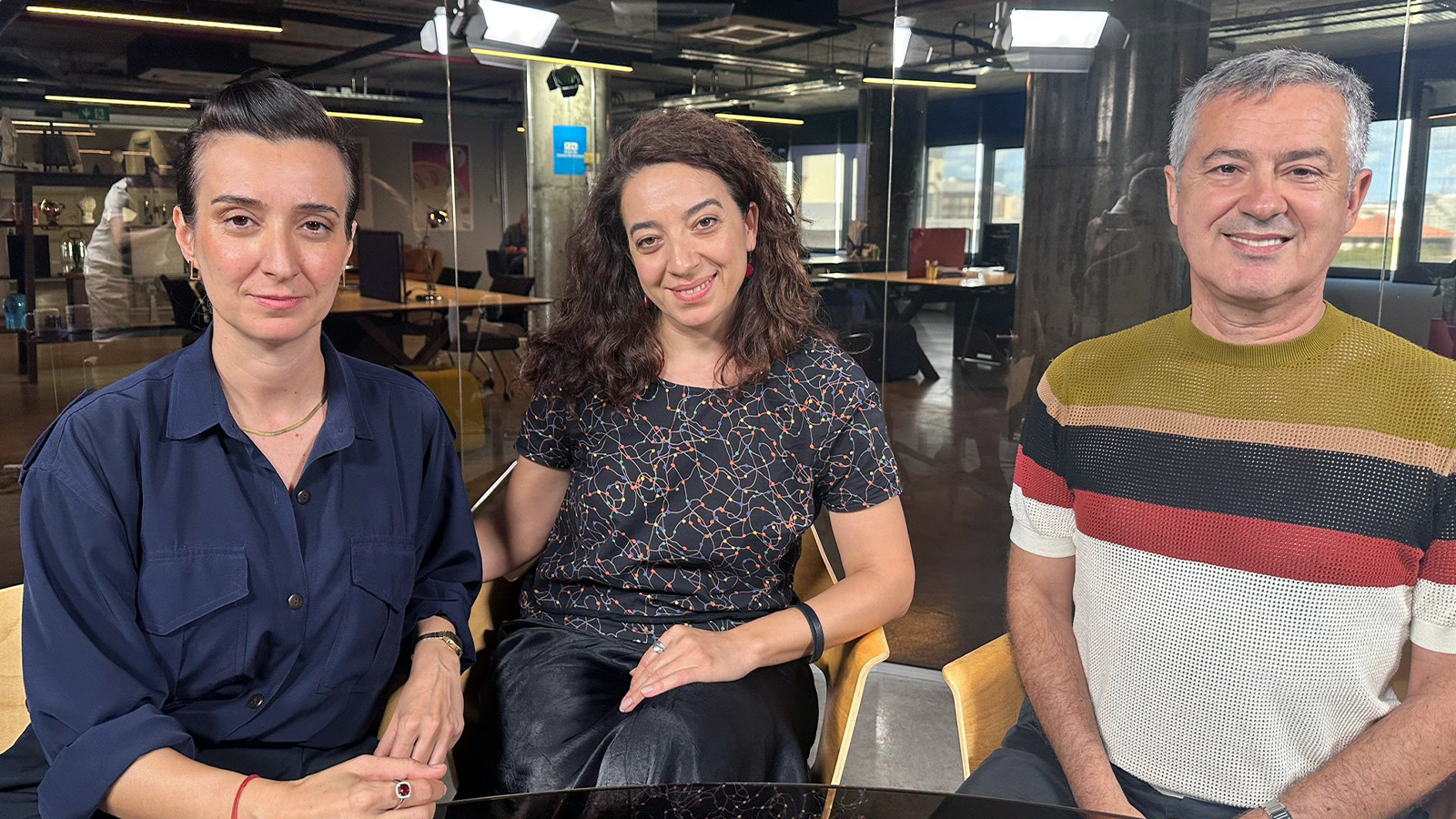 Bol ödüllü 'Kar ve Ayı' filminin yönetmeni Selcen Ergun: Sıkışmış ...