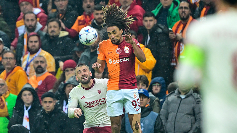 Spor yazarları Galatasaray-Manchester United maçını değerlendirdi: Bu ...