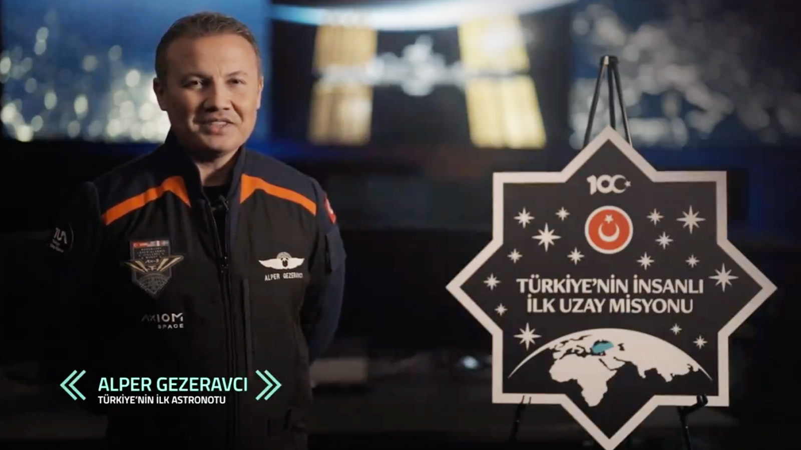 İlk Türk uzay yolcusu görevde taşıyacağı armayı tanıttı