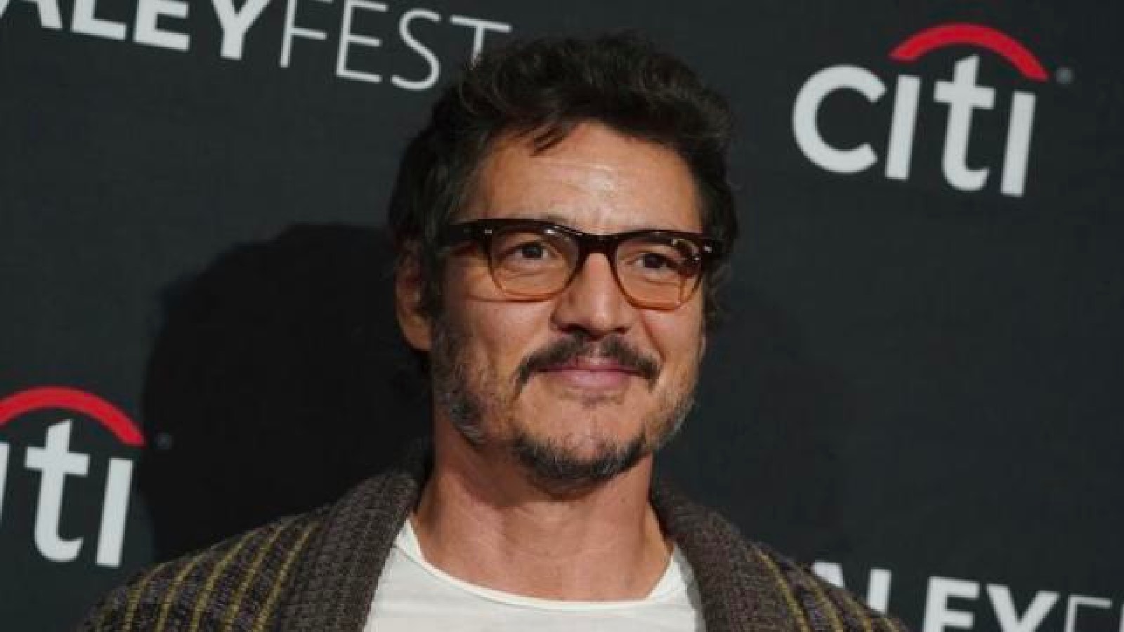 Pedro Pascal'dan itiraf: Evsiz kalmamak için o dizide oynadım ...