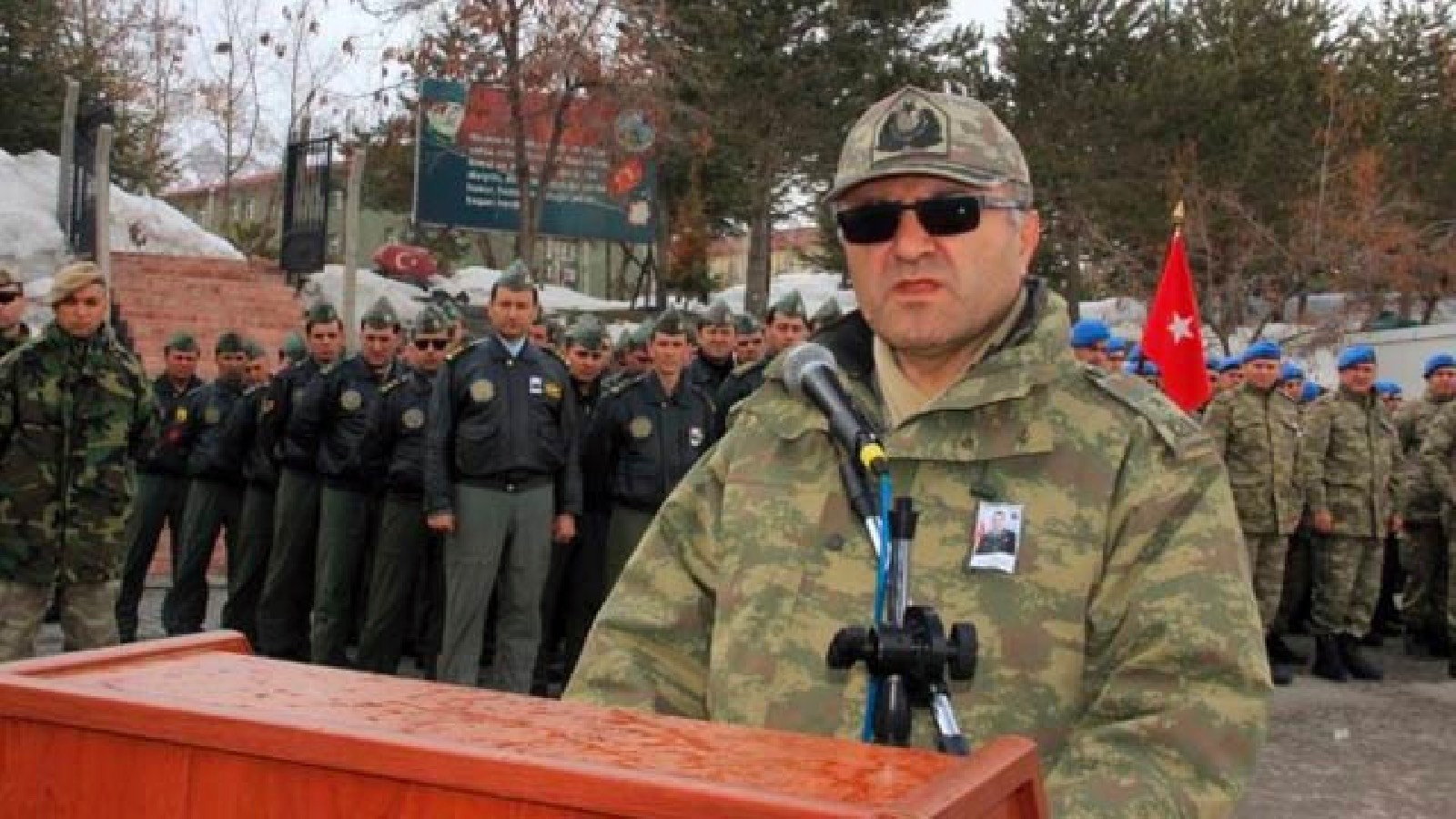 Erdoğan YAŞ kararlarını imzaladı; Binali Yıldırım'ı karşılamasıyla ...