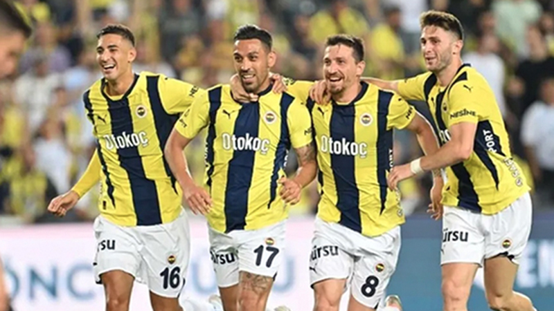 Fenerbahçe'nin Avrupa Ligi kadrosu açıklandı