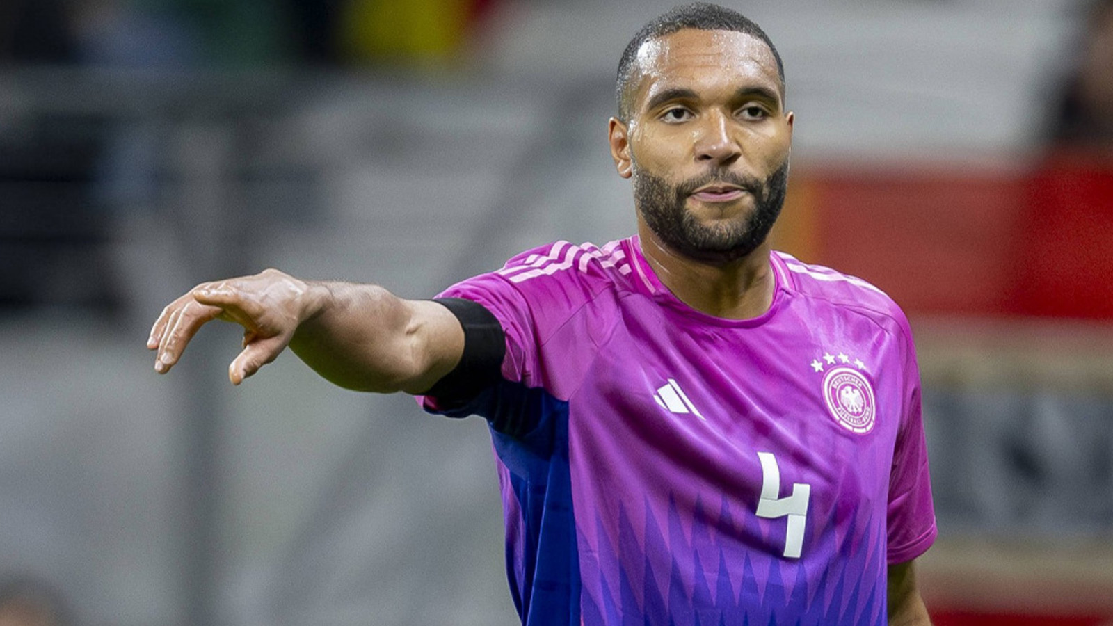 Hansi Flick'ten Barcelona yönetimine Jonathan Tah baskısı