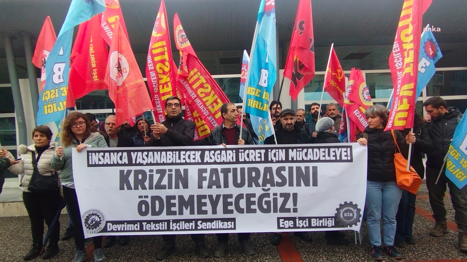 İşçiler ‘asgari ücret zammı’ için iktidara seslendi: Bu krizi biz ...