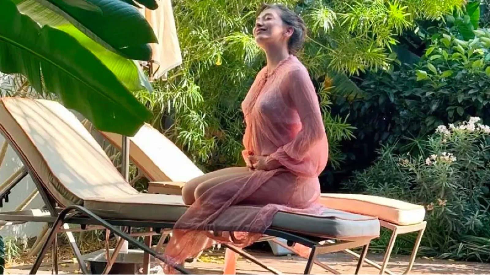 Neslihan Atagül'ün çok beğenilen yeni hamilelik pozları - Foto Galerisi