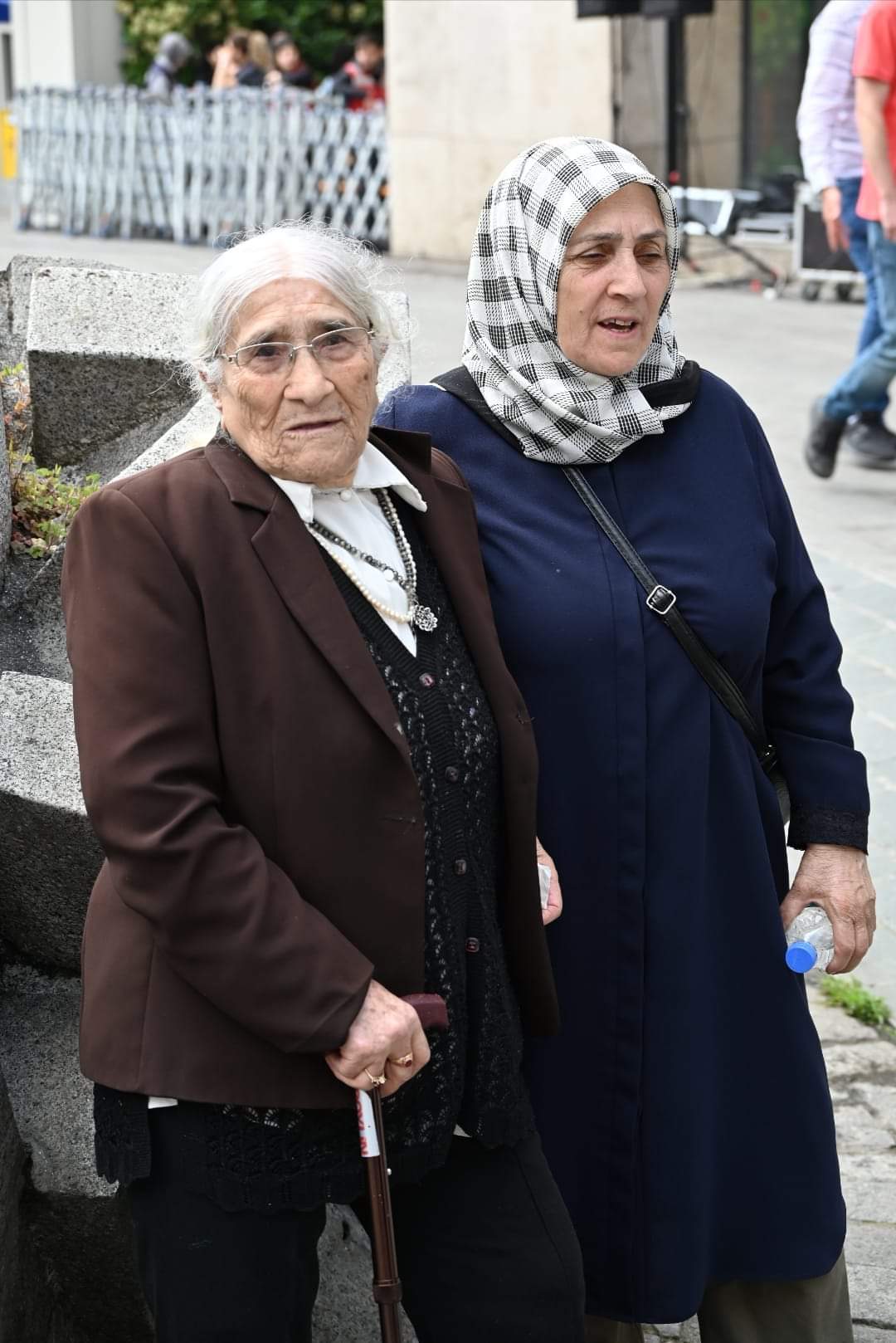 Direnişin feminist tarihinde bir özne: Küpeleri ve kolyeleriyle Emine Ocak