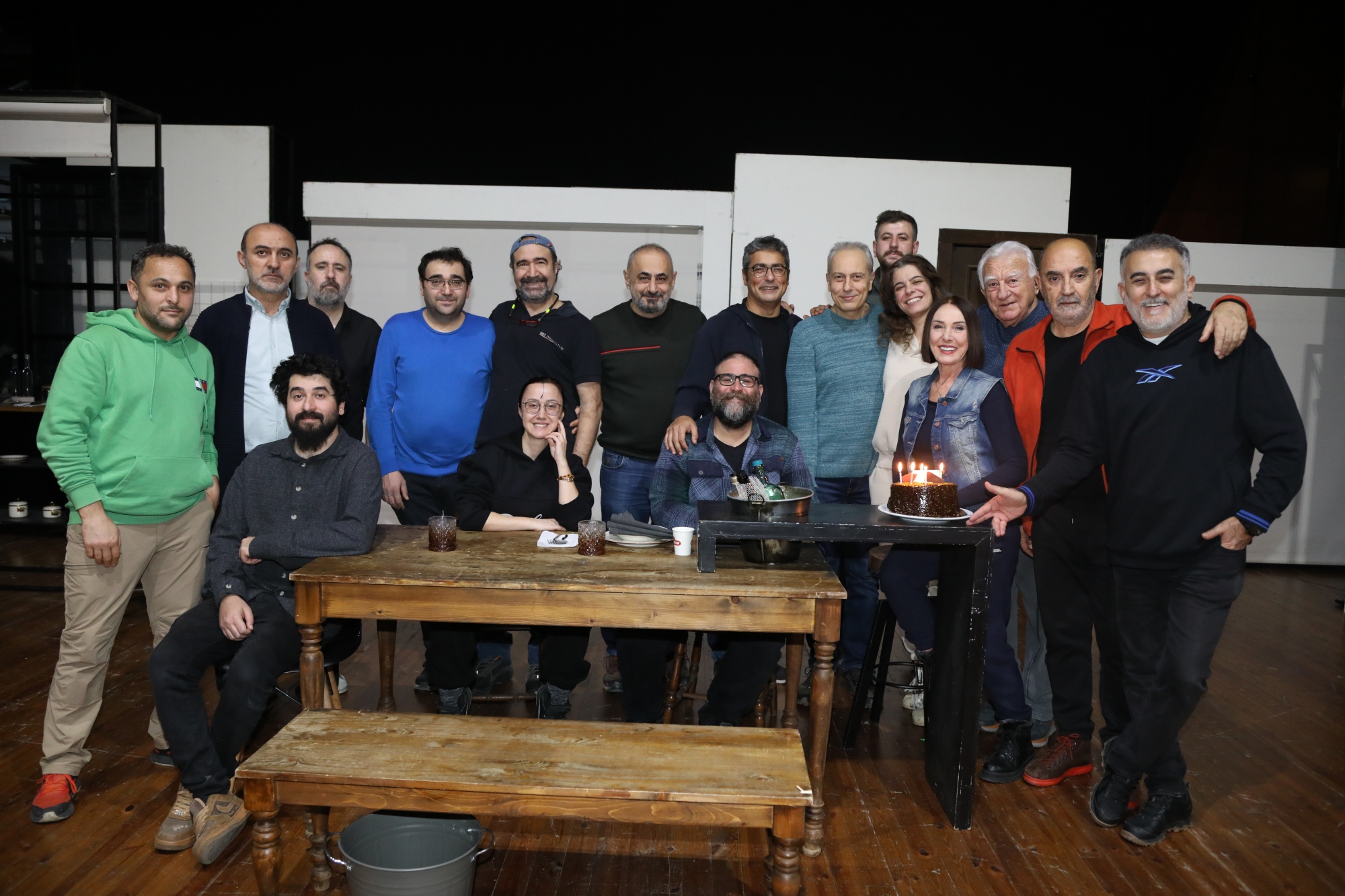 “Bir halk düşmanı” 100. oyunuyla Tuzla'da seyirciyle buluştu