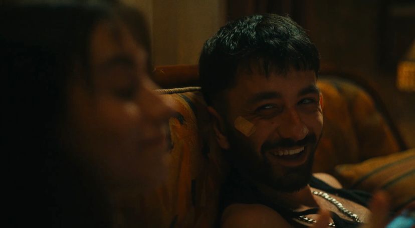 “Görmek istemediğimiz” kadın: Jasmine | Dizinin Tufan’ı Burak Can Aras ...