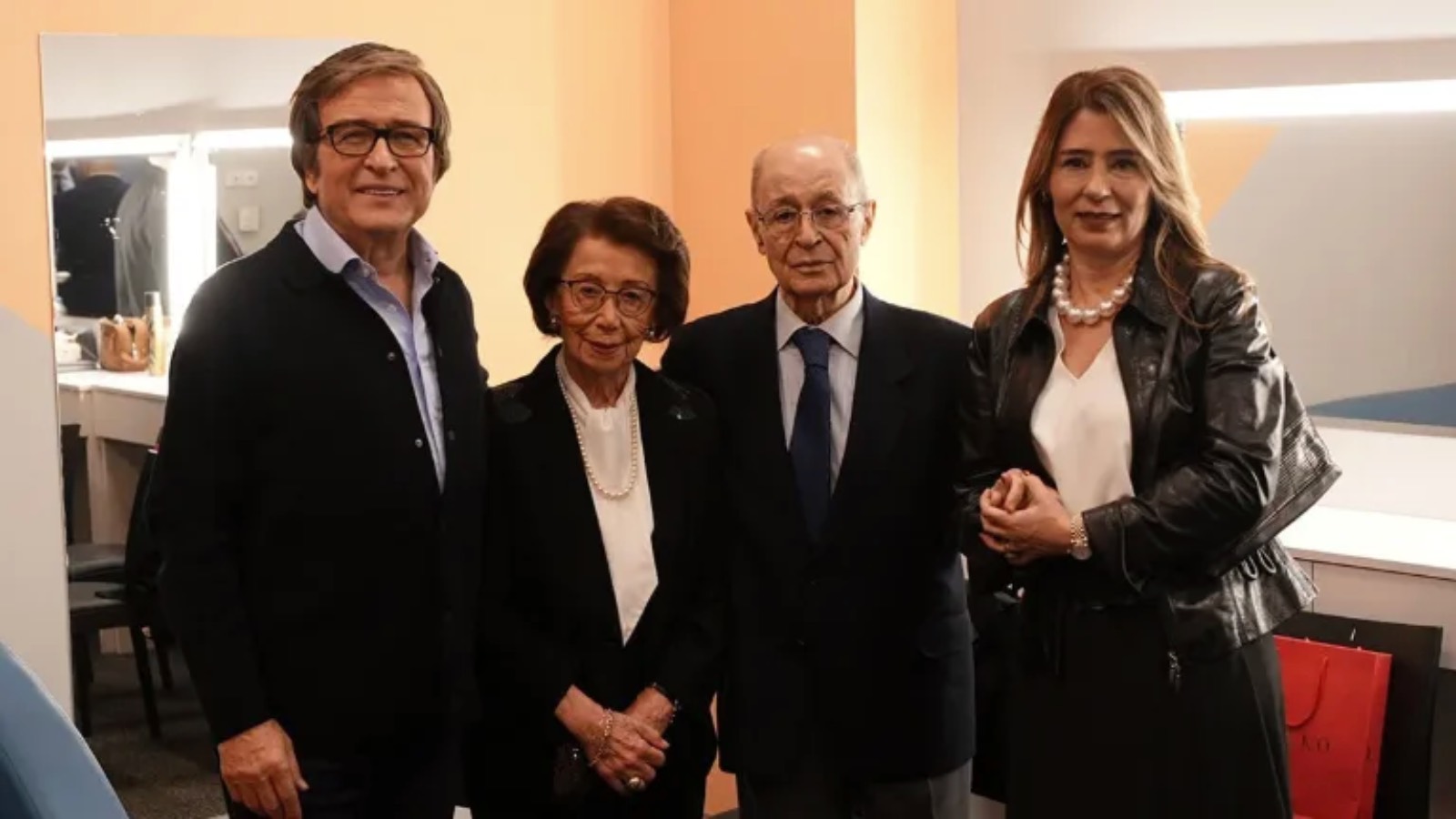 10. Cumhurbaşkanı Ahmet Necdet Sezer, uzun zaman sonra fotoğraf verdi