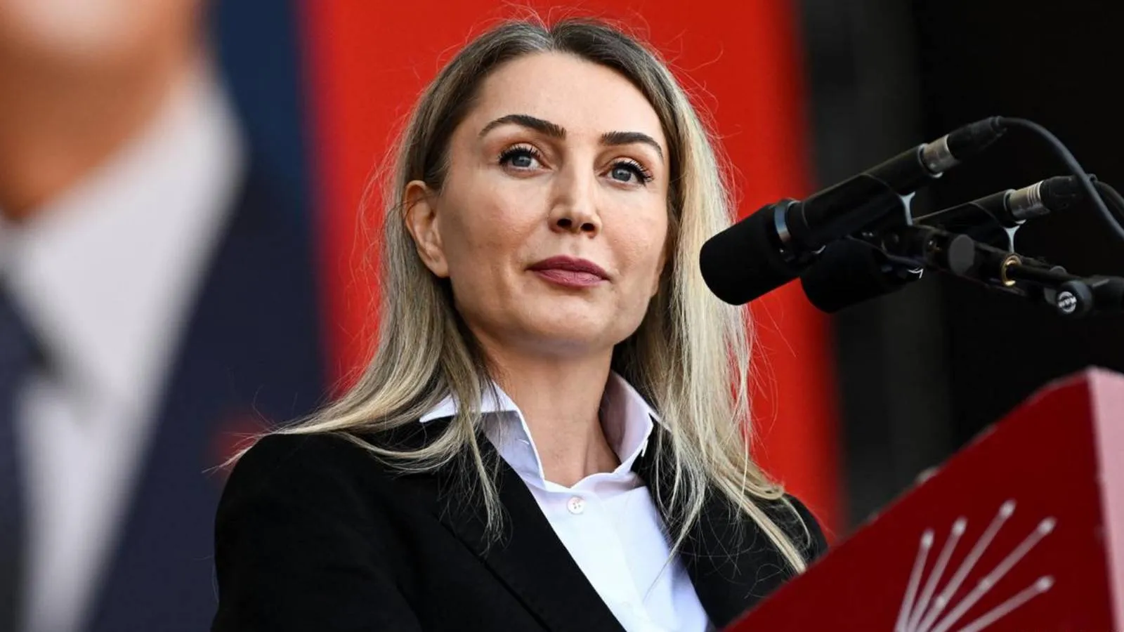 Dilek İmamoğlu siyasilere seslendi: Halkın iradesine, adalete ve ...