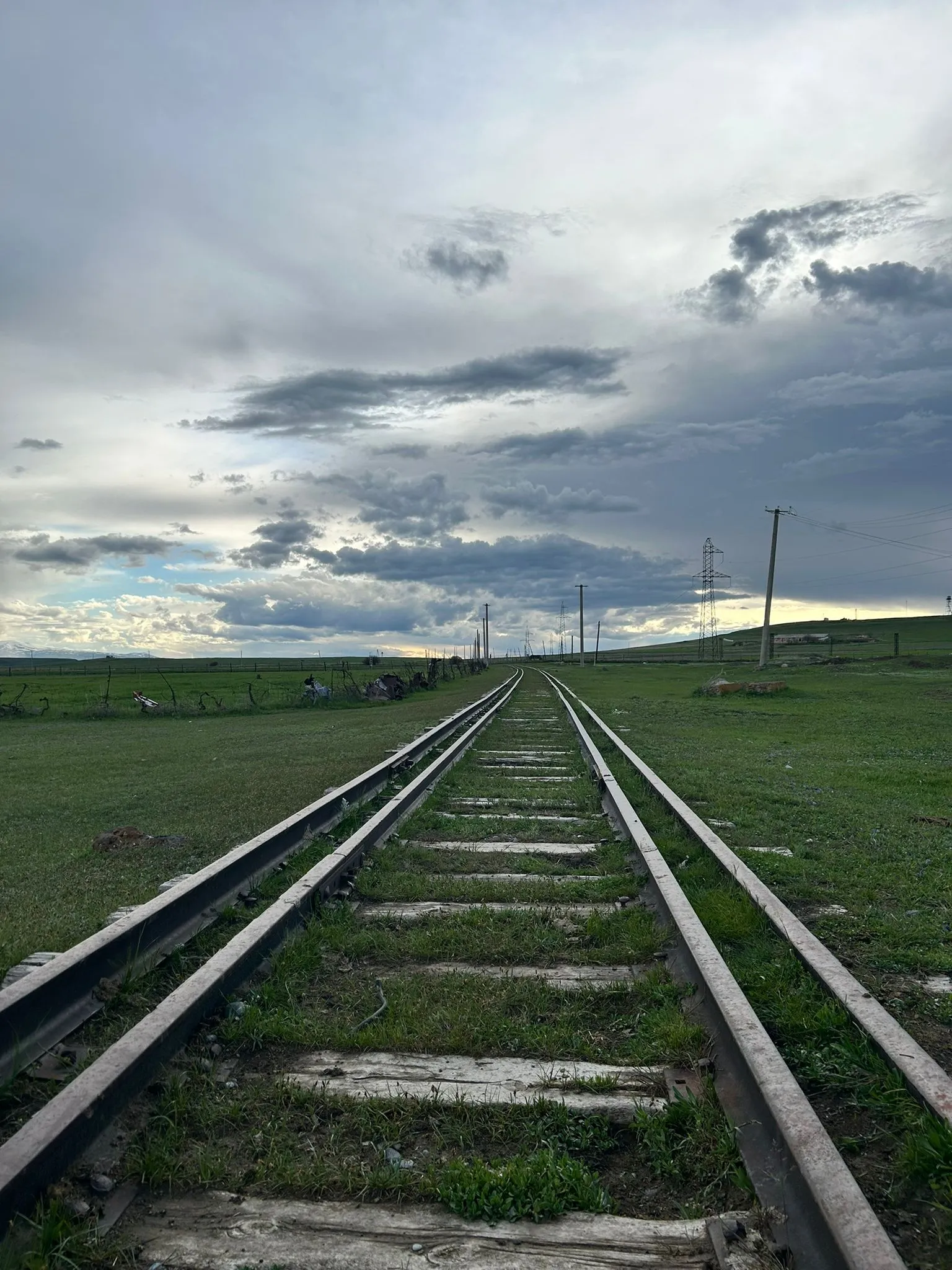 Türk gazeteciler, Türkiye-Ermenistan sınırının sıfır noktasında; Kars ...