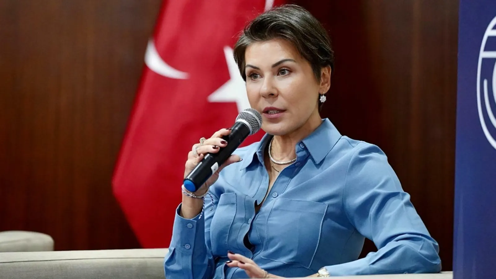 Çıplak arama ve aşağılama
