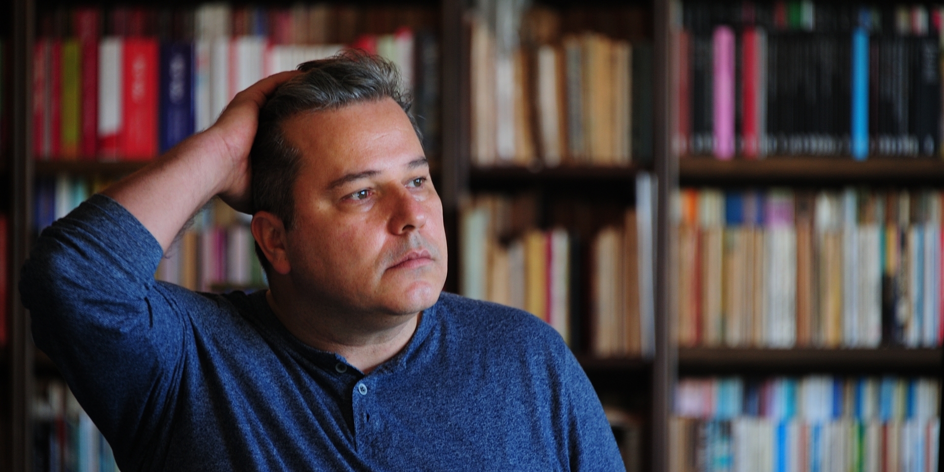 "Edebiyatçı arada kaynayıp gidiyor" - K24